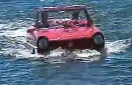 It’s a car, it’s a boat, no it’s the Amphicar – Savage On Wheels