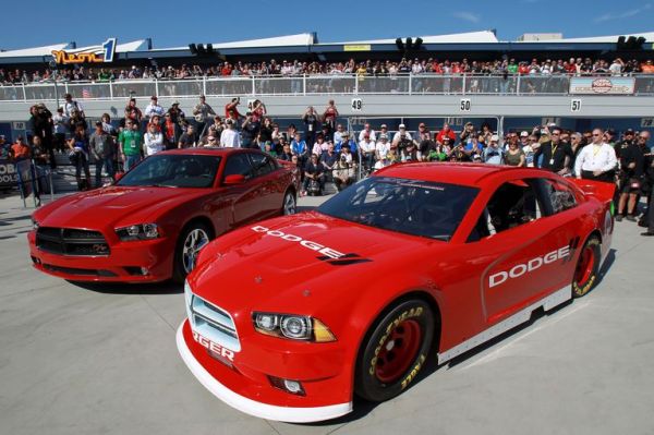 Dodge to return to NASCAR – Savage On Wheels