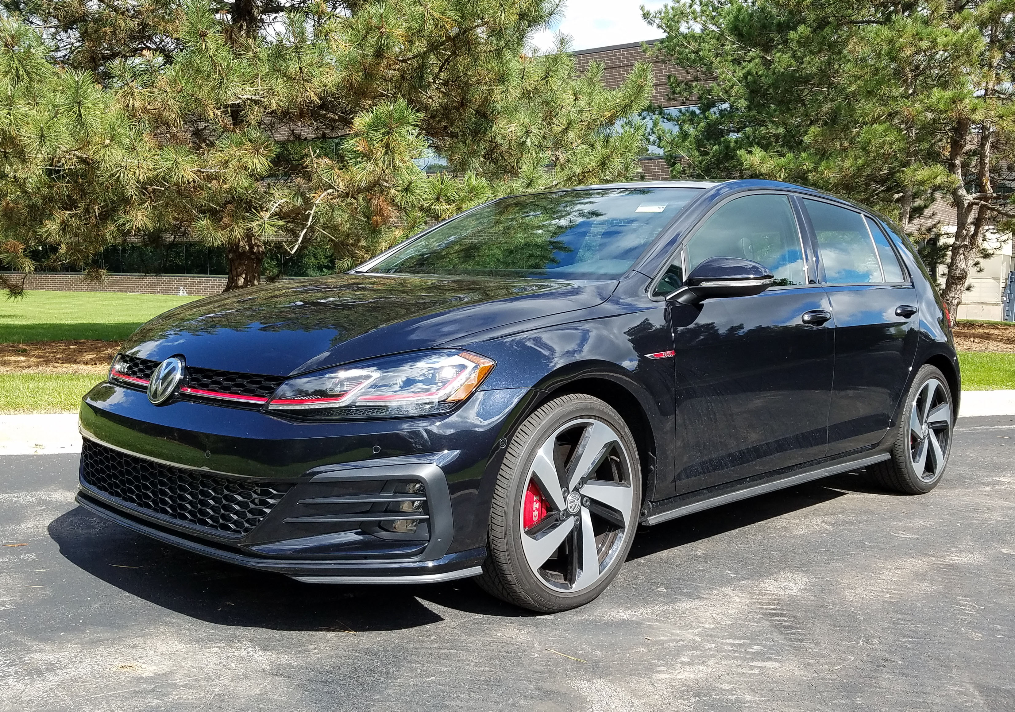2018 Volkswagen Golf GTI Autobahn – Savage On Wheels