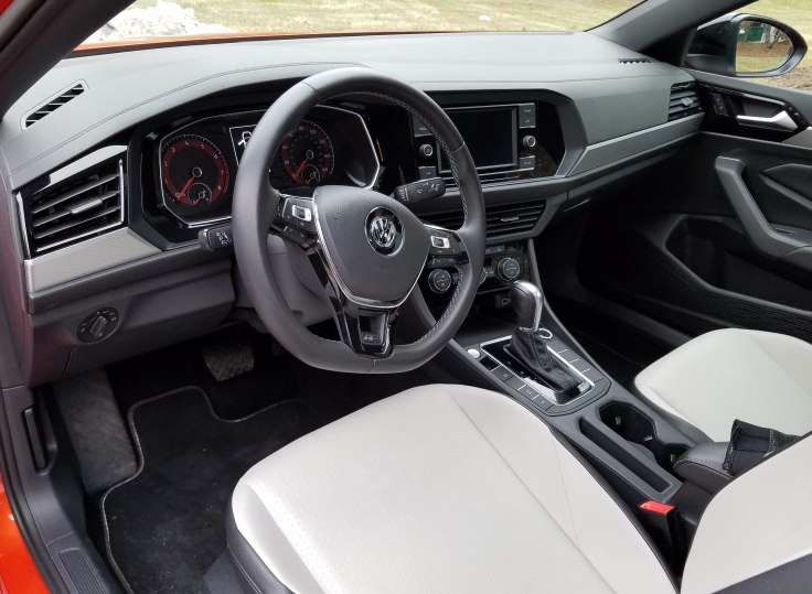 2019 Volkswagen Jetta R-Line – Savage On Wheels