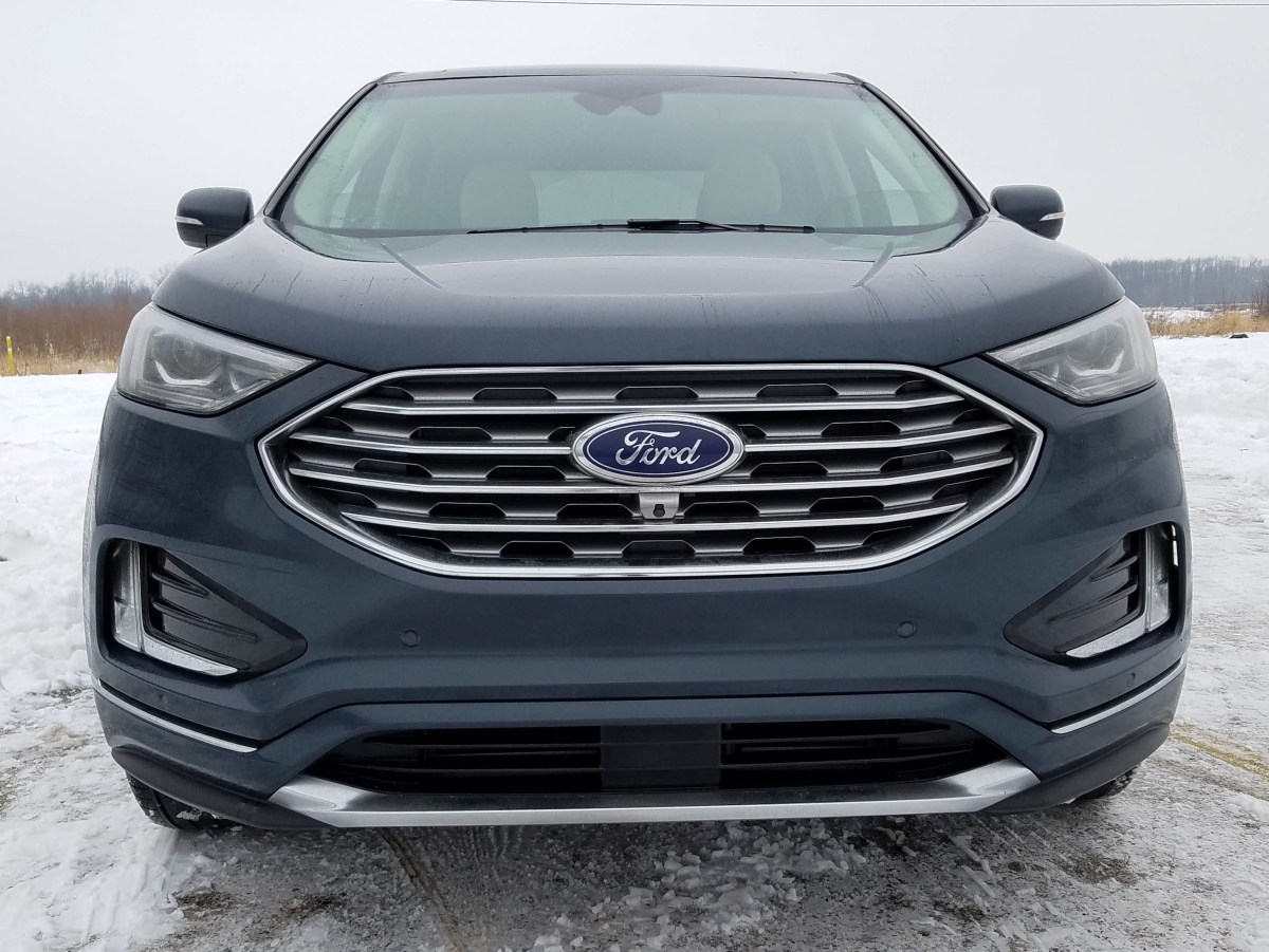 2019 Ford Edge Titanium AWD – Savage On Wheels