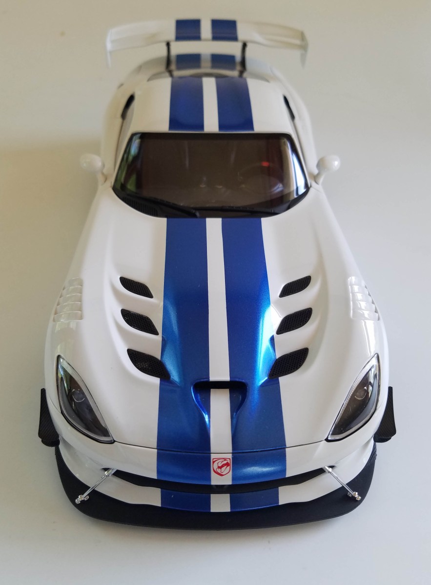 Die-cast: Autoart’s 2017 Dodge Viper GTS-R ACR – Savage On Wheels