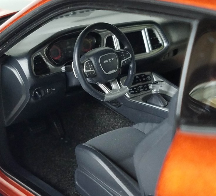 Die-Cast: Autoart’s 2018 Dodge Challenger SRT HellCat widebody – Savage ...