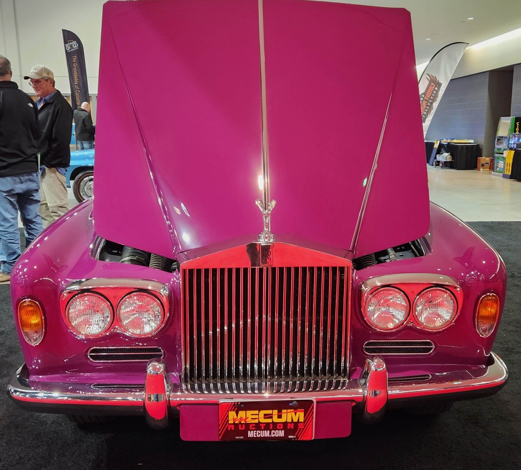 Car Spot: 71 Rolls-Royce Corniche Convertible – Savage On Wheels