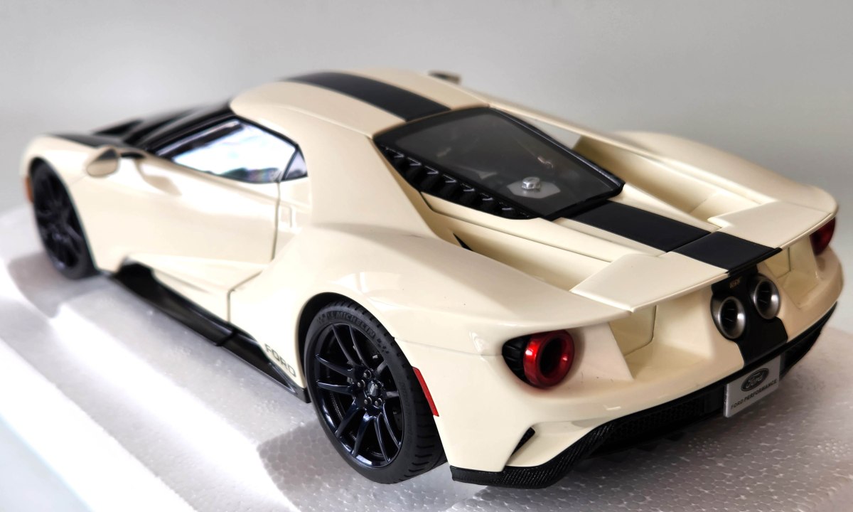 Ford GT Heritage Edition Prototype – Savage On Wheels