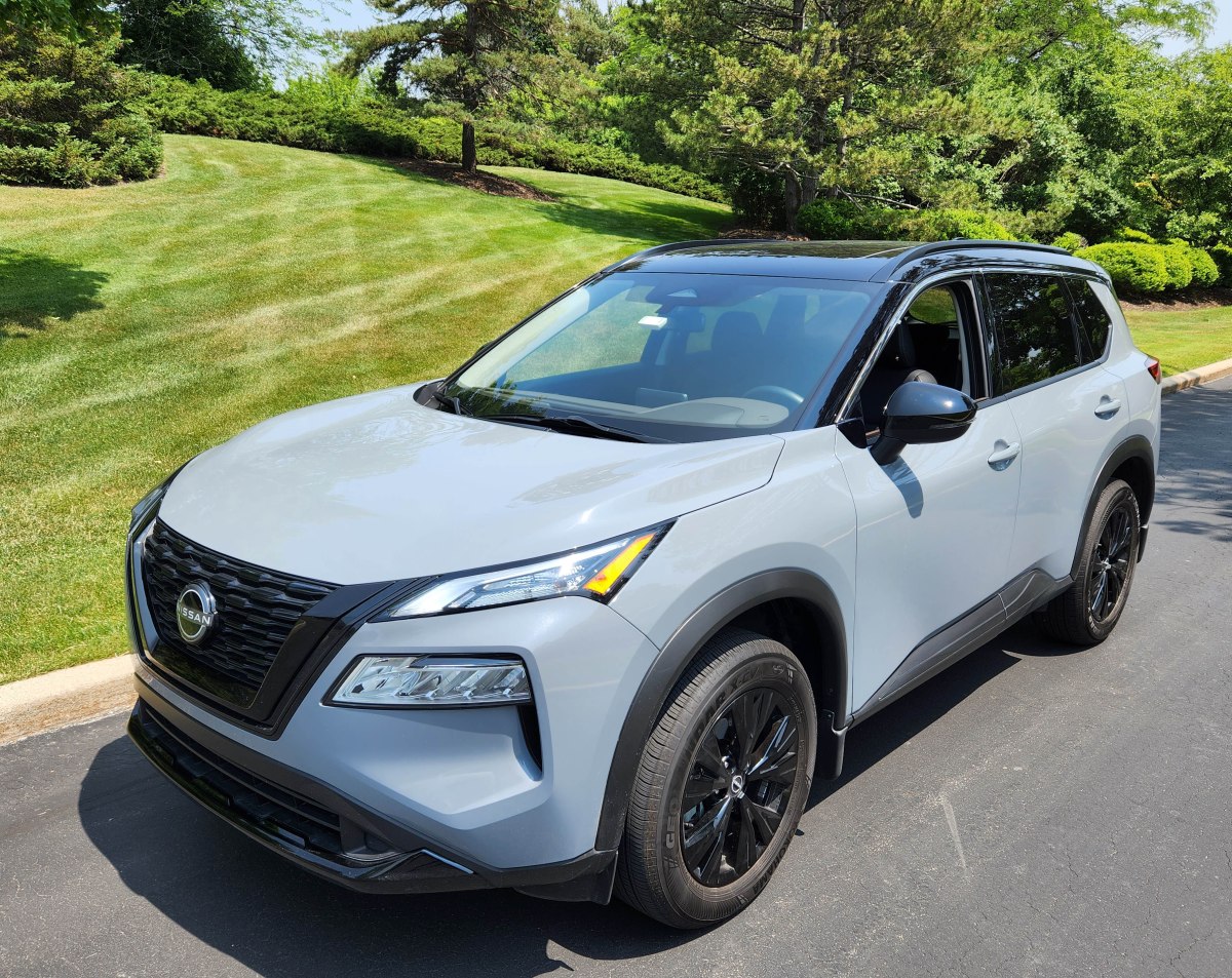 2023 Nissan Rogue SV AWD – Savage On Wheels