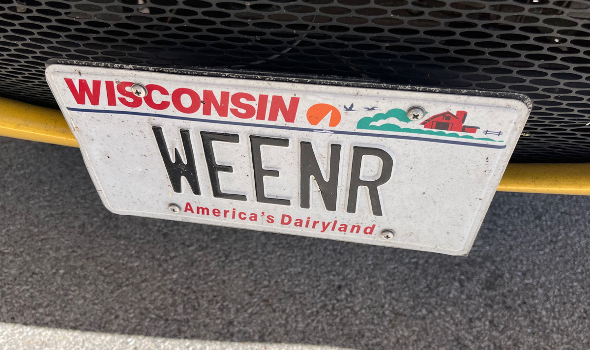 Car Spot: Oscar Mayer’s Wienermobile – Savage On Wheels