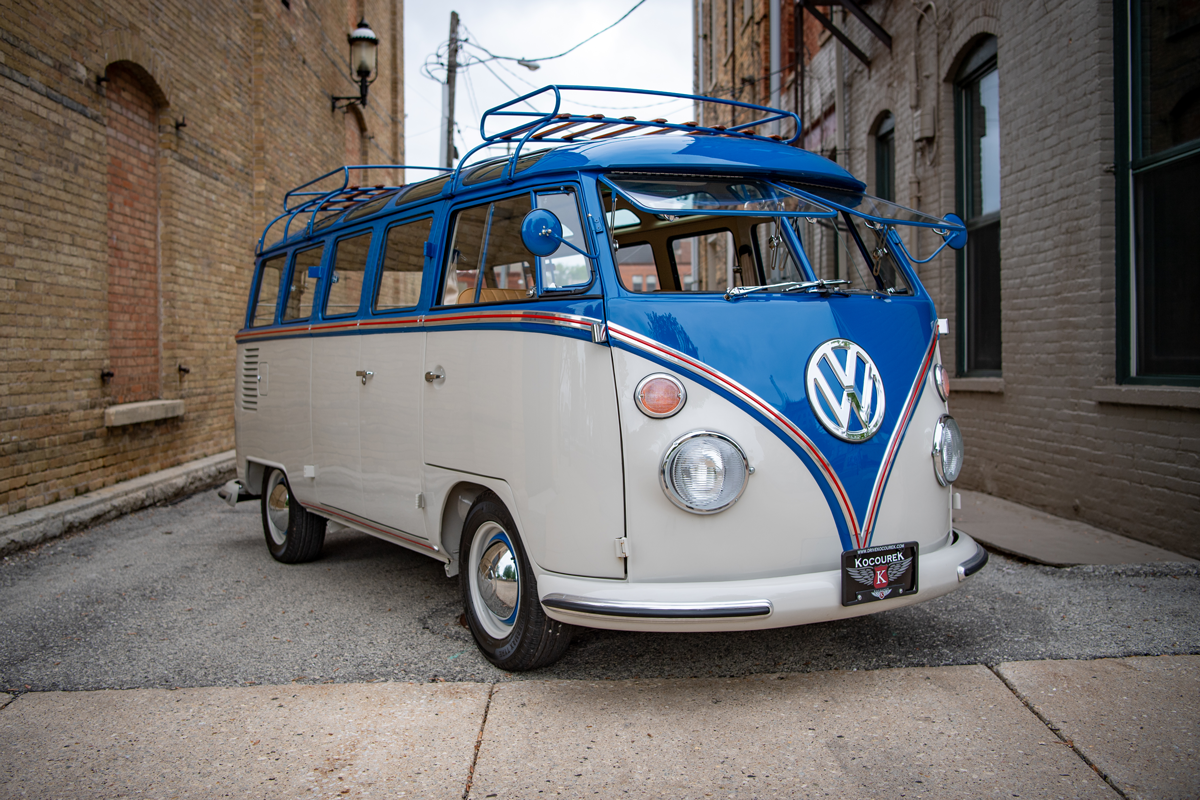 Car Spot: 1970 VW Kombi “Microbus” – Savage On Wheels
