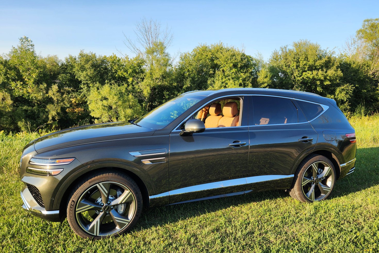Review: 2025 Genesis GV80 3.5T Prestige AWD – Savage On Wheels