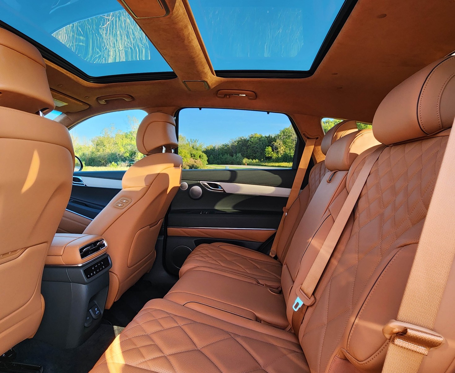 Review: 2025 Genesis GV80 3.5T Prestige AWD – Savage On Wheels