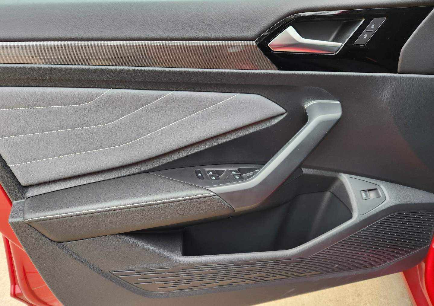 Review: 2025 Volkswagen Jetta 1.5T SEL – Savage On Wheels