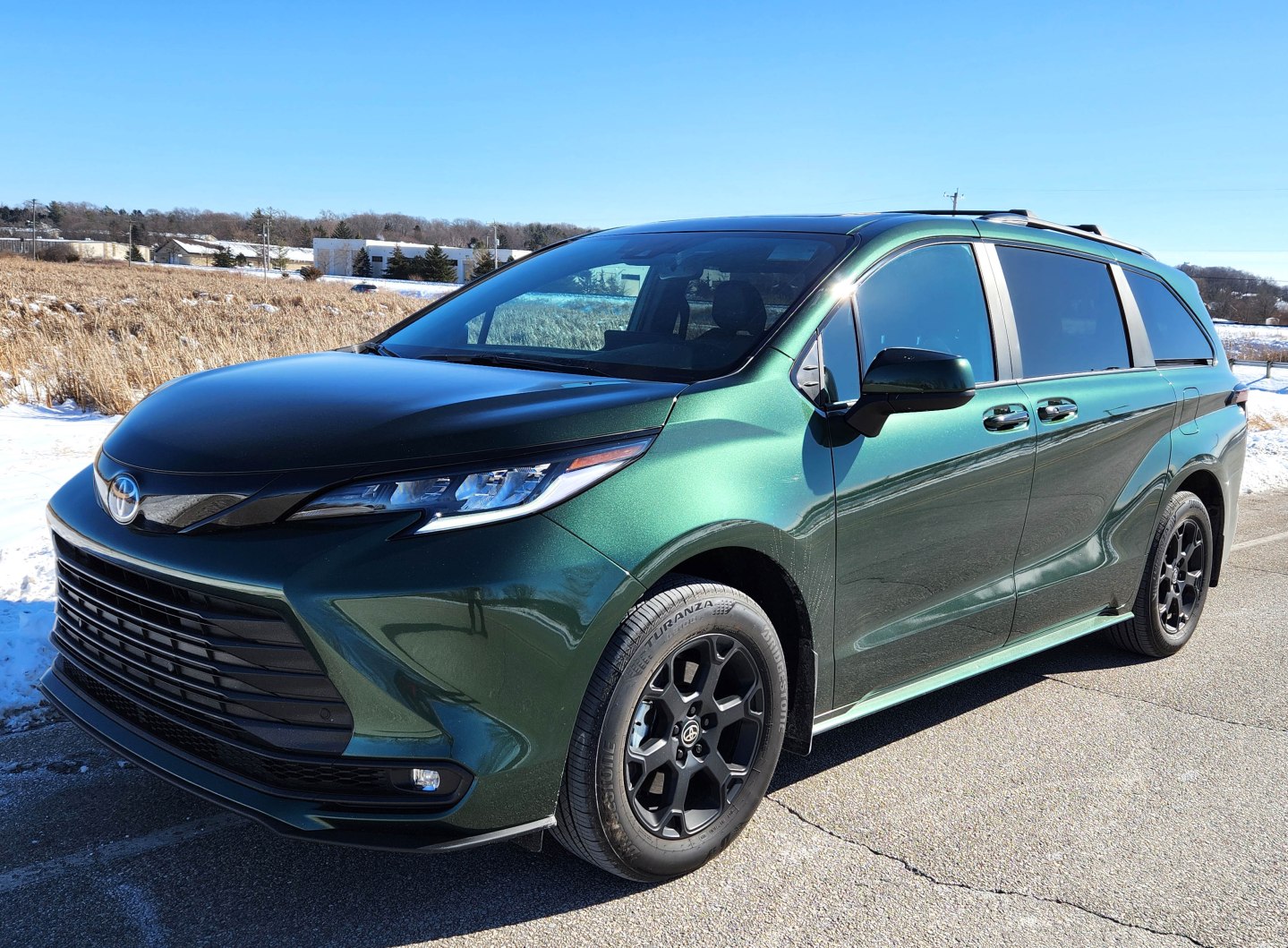 Review: 2025 Toyota Sienna XLE AWD Woodland Edition – Savage On Wheels
