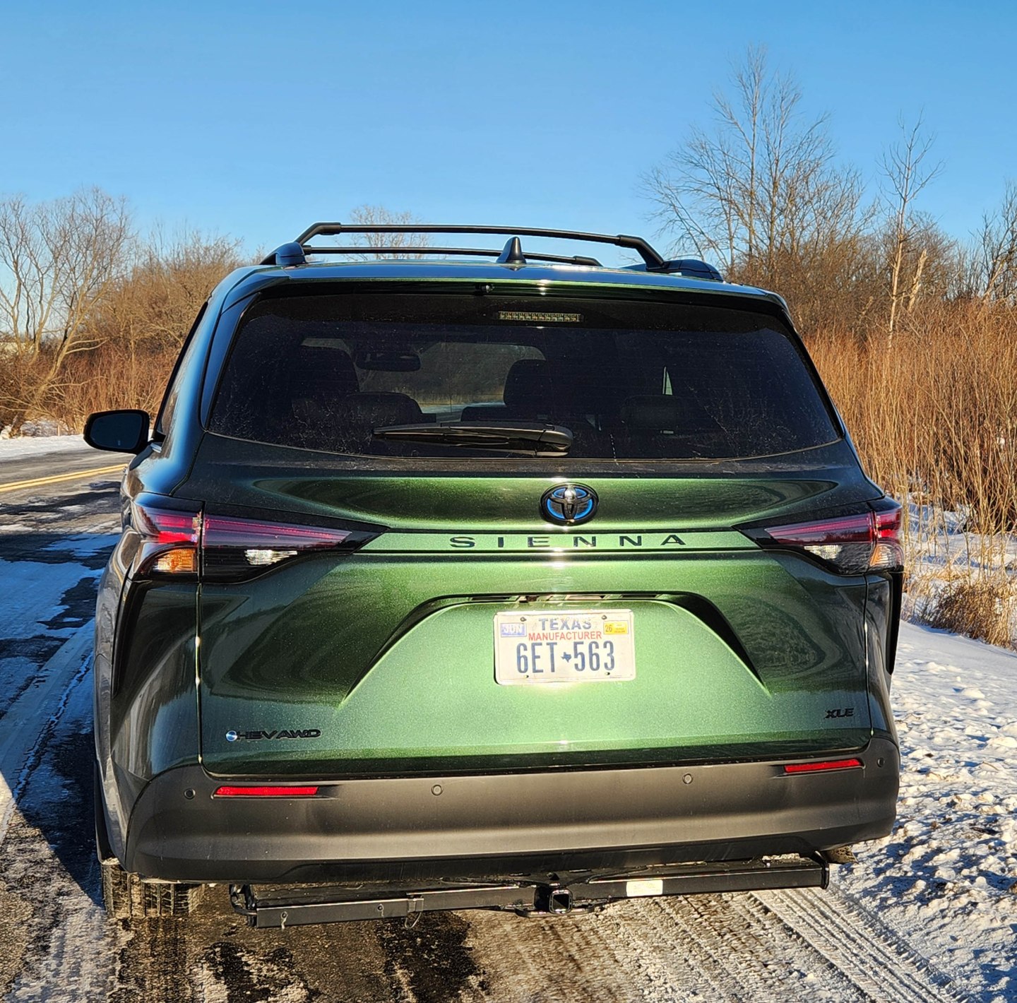 Review: 2025 Toyota Sienna XLE AWD Woodland Edition – Savage On Wheels