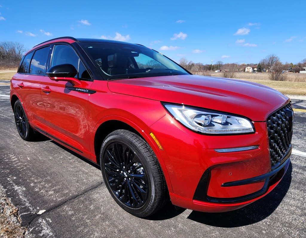 Review: 2025 Lincoln Corsair AWD Grand Touring III – Savage On Wheels