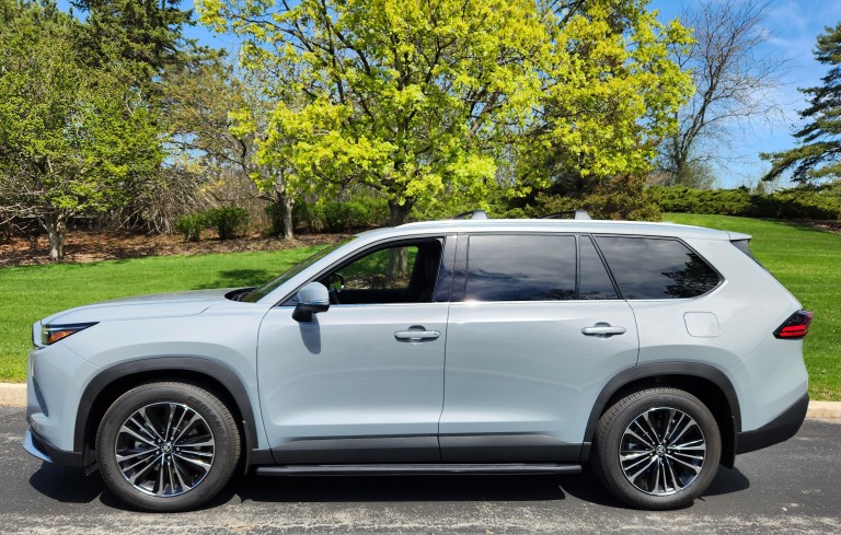 Review Toyota Grand Highlander Platinum Hybrid Max Savage On Wheels