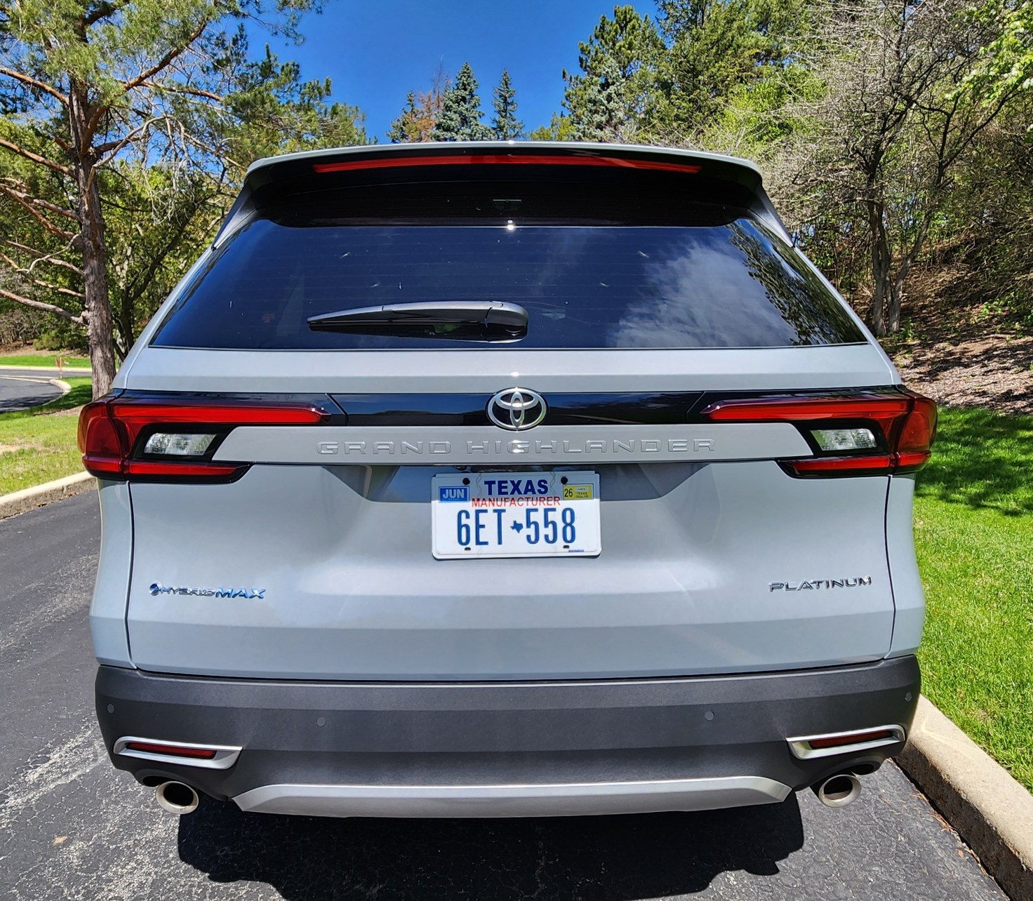 Review: Toyota Grand Highlander Platinum Hybrid MAX – Savage On Wheels